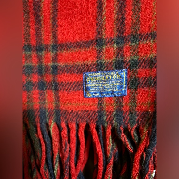 Pendleton | Bedding | Vintage Pendleton Blanket Throw 0 Pure Virgin Wool Red Plaid | Poshmark